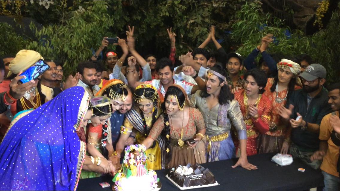 100 Episodes celebration For Siddharth Kumar Tewary's RadhaKrishn - JustShowBiz