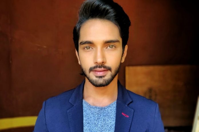 I am growing if I am able to outdo myself: Harsh Rajput - JustShowBiz