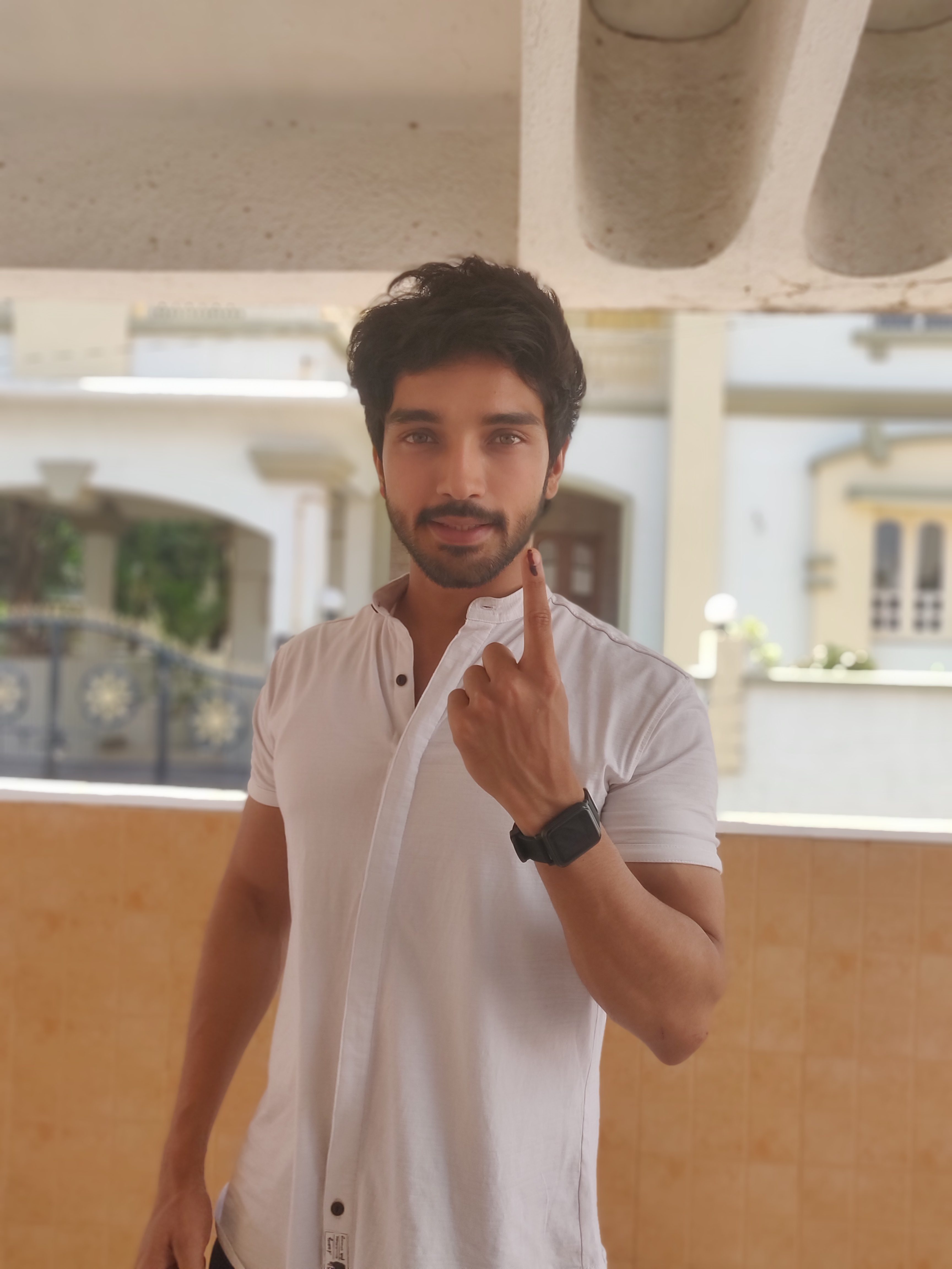 Nazar actor Harsh Rajput especially took an off to cast his vote ...