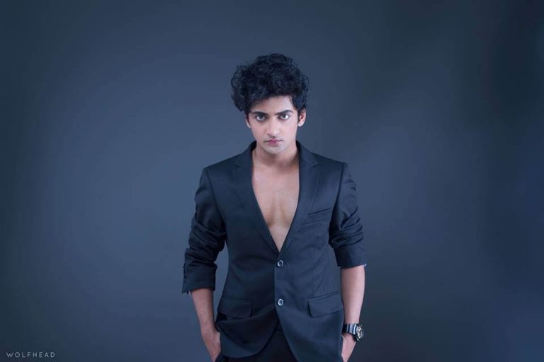 Sumedh Mudgalkar takes himself for granted! - JustShowBiz