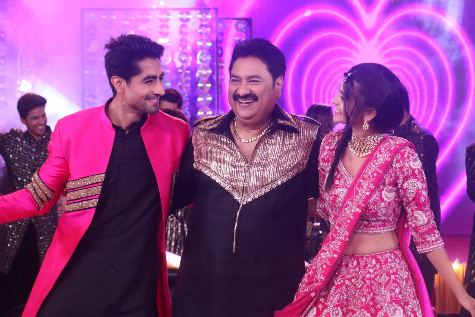 Kumar Sanu graced Abhimanyu, Akshara’s sangeet ceremony is the ...