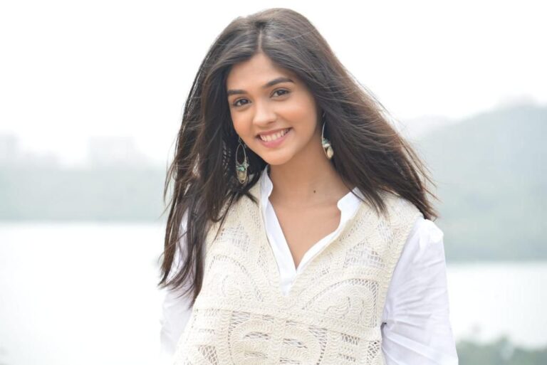 Akshara left Abhimanyu is the highlight of the week: Yeh Rishta Kya ...