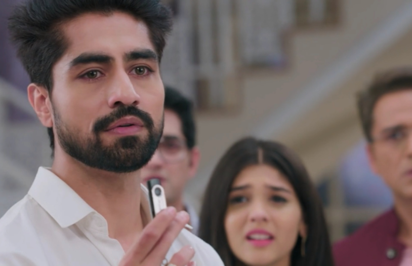 Abhimanyu decide to win Akshara’s trust, Manish to block Abhira’s way ...