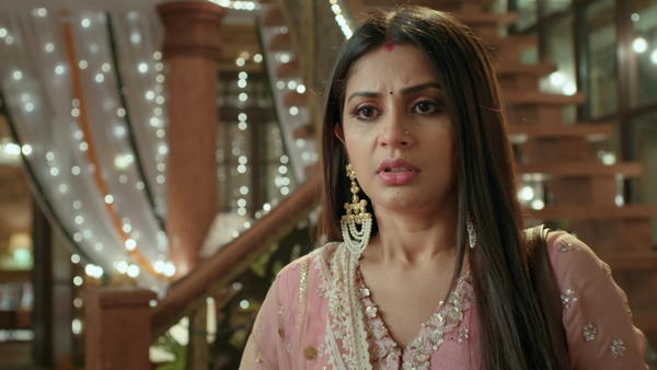 Imlie: Abhishek exposes Cheeni, tags Atharva, Imlie's relationship a bliss - JustShowBiz