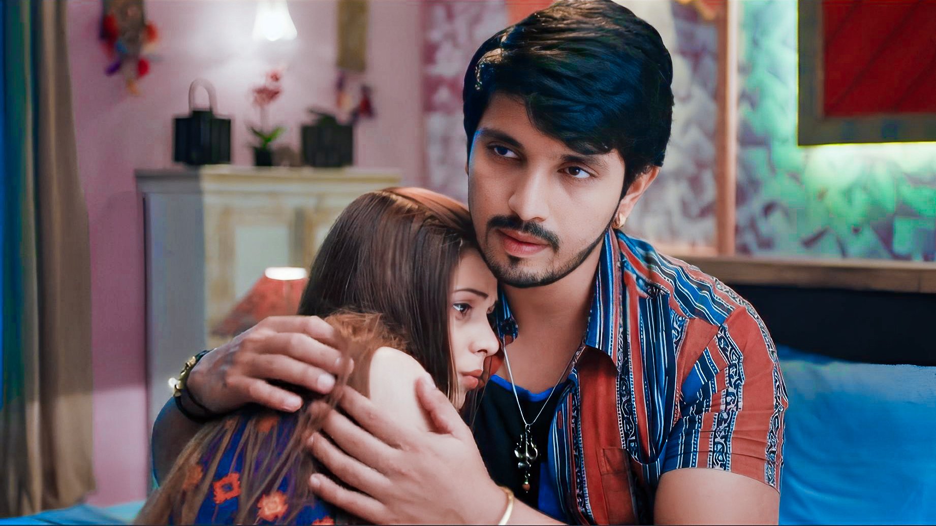 Pandya Store: What! Arnav attempts to molest Raavi, Shiva angry man transition - JustShowBiz